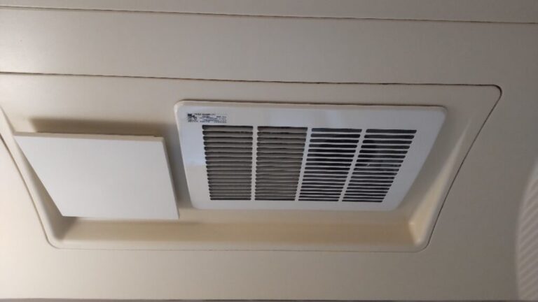 INAX製の「UH-2A」をお使いのお客様が換気扇の交換をする場合は？｜レンジフード・換気扇・浴室乾燥機の修理・交換なら【換気生活】